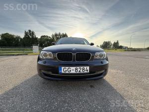 Blue BMW 118 2009 in Riga, with an engine capacity of 2.00 L and mileage of 265 thousand km for 4450 €, photo 8 on AUTOMOTO.COM.LV