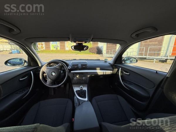 Zils BMW 118 2009 Rīga, ar dzinēja tilpumu 2.00 L un nobraukumu 265 tūkst. km par 4450 €, foto 10 vietnē AUTOMOTO.COM.LV