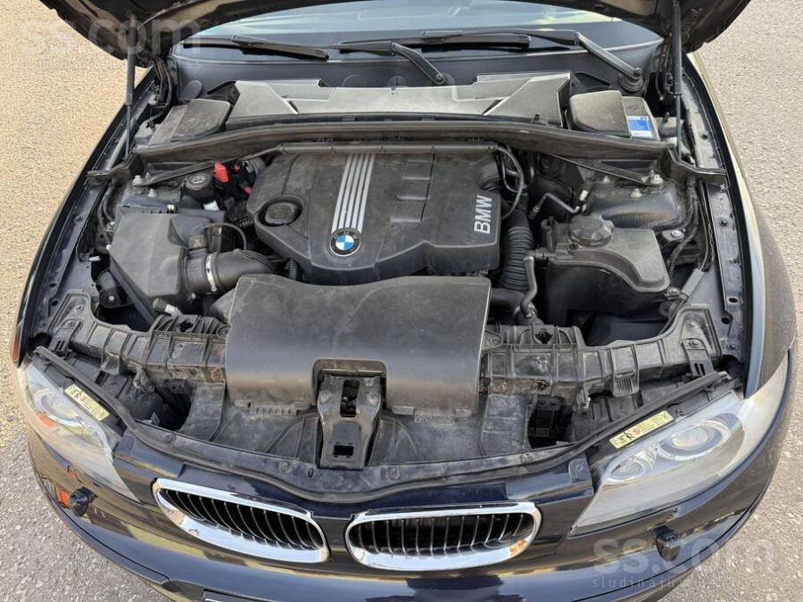 Blue BMW 118 2009 in Riga, with an engine capacity of 2.00 L and mileage of 265 thousand km for 4450 €, photo 18 on AUTOMOTO.COM.LV
