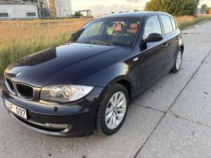 Zils BMW 118 2009 Viļņa, ar dzinēja tilpumu 2.00 L un nobraukumu 284 tūkst. km par 3500 €, foto 6 vietnē AUTOMOTO.COM.LV