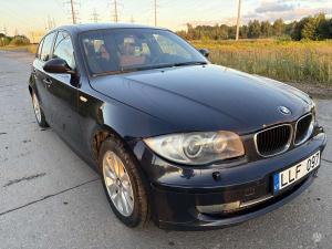 Zils BMW 118 2009 Viļņa, ar dzinēja tilpumu 2.00 L un nobraukumu 284 tūkst. km par 3500 €, foto 8 vietnē AUTOMOTO.COM.LV