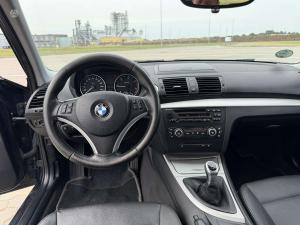 Синий БМВ 118 2009 в Вильнюс, объемом двигателя 2.00 л и пробегом 274 тыс. км за 2700 €, фото 12 на AUTOMOTO.COM.LV