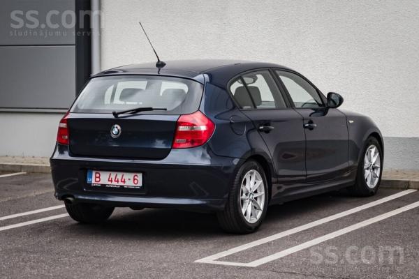 Zils BMW 118 2011 Rīga, ar dzinēja tilpumu 2.00 L un nobraukumu 0 tūkst. km par 4250 €, foto 4 vietnē AUTOMOTO.COM.LV