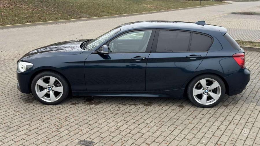 Zils BMW 118 2011 Jonava, ar dzinēja tilpumu 2.00 L un nobraukumu 266 tūkst. km par 7400 €, foto 8 vietnē AUTOMOTO.COM.LV
