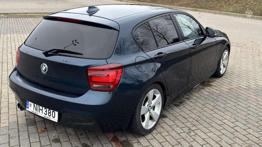 Zils BMW 118 2011 Jonava, ar dzinēja tilpumu 2.00 L un nobraukumu 266 tūkst. km par 7400 €, foto 13 vietnē AUTOMOTO.COM.LV