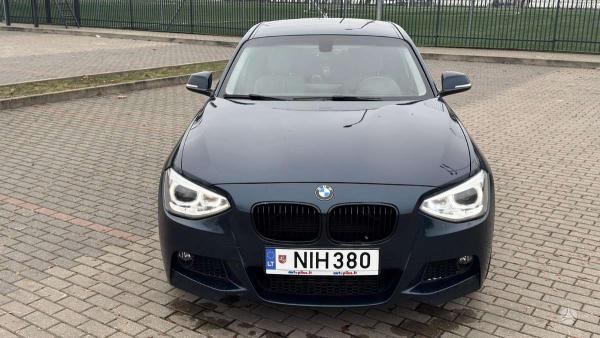 Blue BMW 118 2011 in Jonava, with an engine capacity of 2.00 L and mileage of 266 thousand km for 7400 €, photo 2 on AUTOMOTO.COM.LV