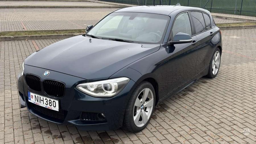 Zils BMW 118 2011 Jonava, ar dzinēja tilpumu 2.00 L un nobraukumu 266 tūkst. km par 7400 €, foto 9 vietnē AUTOMOTO.COM.LV