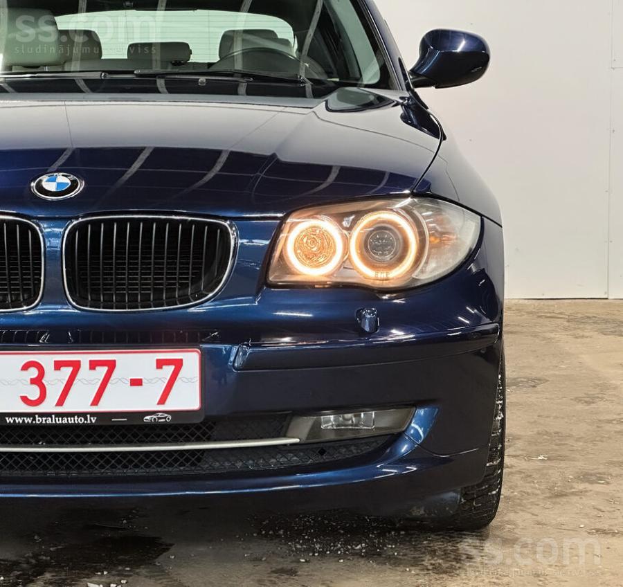 Blue BMW 118 2011 in Jurmala, with an engine capacity of 2.00 L and mileage of 227 thousand km for 4650 €, photo 7 on AUTOMOTO.COM.LV