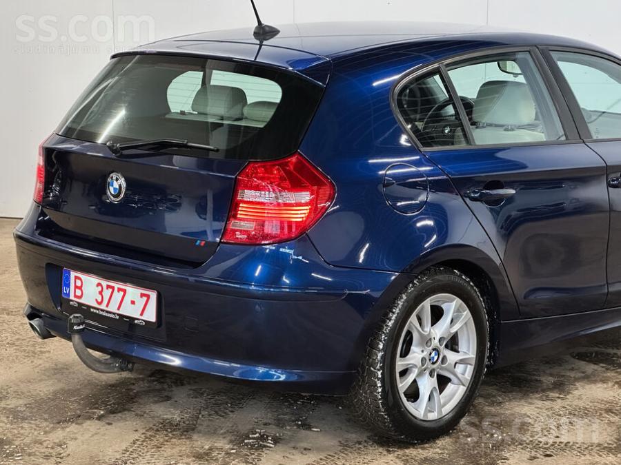 Blue BMW 118 2011 in Jurmala, with an engine capacity of 2.00 L and mileage of 227 thousand km for 4650 €, photo 12 on AUTOMOTO.COM.LV