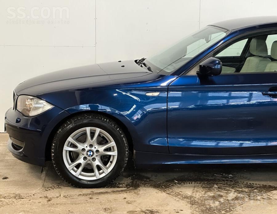 Blue BMW 118 2011 in Jurmala, with an engine capacity of 2.00 L and mileage of 227 thousand km for 4650 €, photo 16 on AUTOMOTO.COM.LV