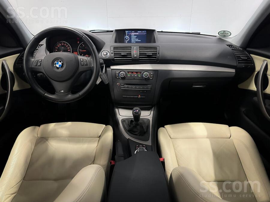 Blue BMW 118 2011 in Jurmala, with an engine capacity of 2.00 L and mileage of 227 thousand km for 4650 €, photo 23 on AUTOMOTO.COM.LV