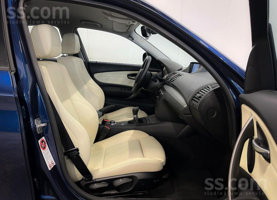Blue BMW 118 2011 in Jurmala, with an engine capacity of 2.00 L and mileage of 227 thousand km for 4650 €, photo 25 on AUTOMOTO.COM.LV