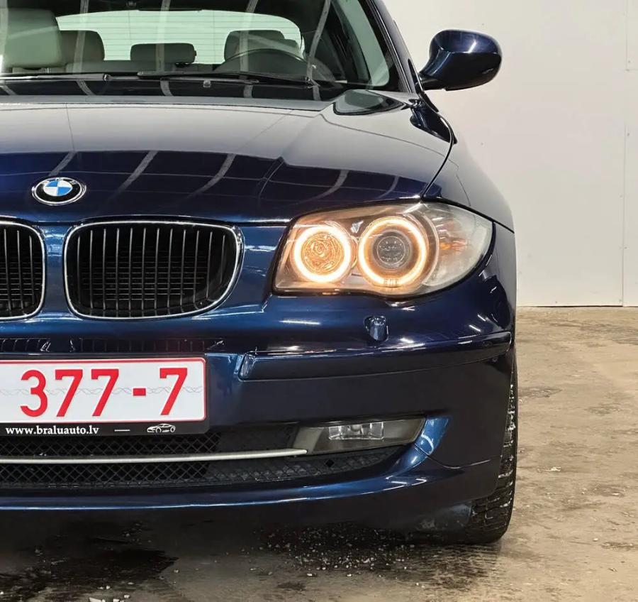Zils BMW 118 2011 Jūrmala, ar dzinēja tilpumu 2.00 L un nobraukumu 227 tūkst. km par 4650 €, foto 7 vietnē AUTOMOTO.COM.LV