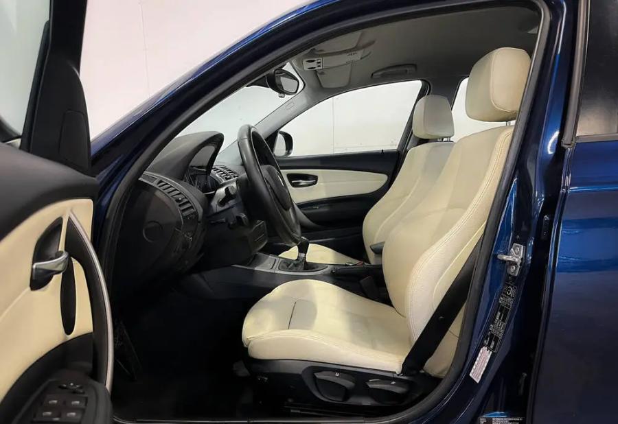 Zils BMW 118 2011 Jūrmala, ar dzinēja tilpumu 2.00 L un nobraukumu 227 tūkst. km par 4650 €, foto 21 vietnē AUTOMOTO.COM.LV