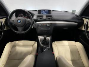 Zils BMW 118 2011 Jūrmala, ar dzinēja tilpumu 2.00 L un nobraukumu 227 tūkst. km par 4650 €, foto 23 vietnē AUTOMOTO.COM.LV