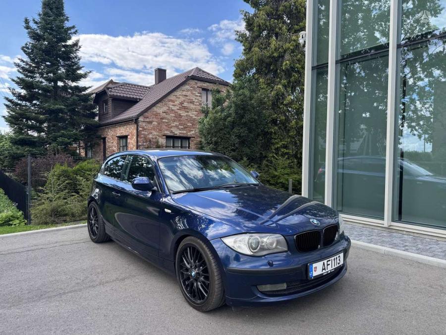 Zils BMW 118 2011 Marijampole, ar dzinēja tilpumu 2.00 L un nobraukumu 210 tūkst. km par 4900 €, foto 1 vietnē AUTOMOTO.COM.LV