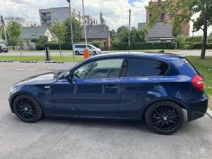 Zils BMW 118 2011 Marijampole, ar dzinēja tilpumu 2.00 L un nobraukumu 210 tūkst. km par 4900 €, foto 7 vietnē AUTOMOTO.COM.LV