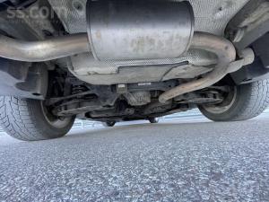 Blue BMW 118 2012 in Riga, with an engine capacity of 2.00 L and mileage of 282 thousand km for 7750 €, photo 9 on AUTOMOTO.COM.LV