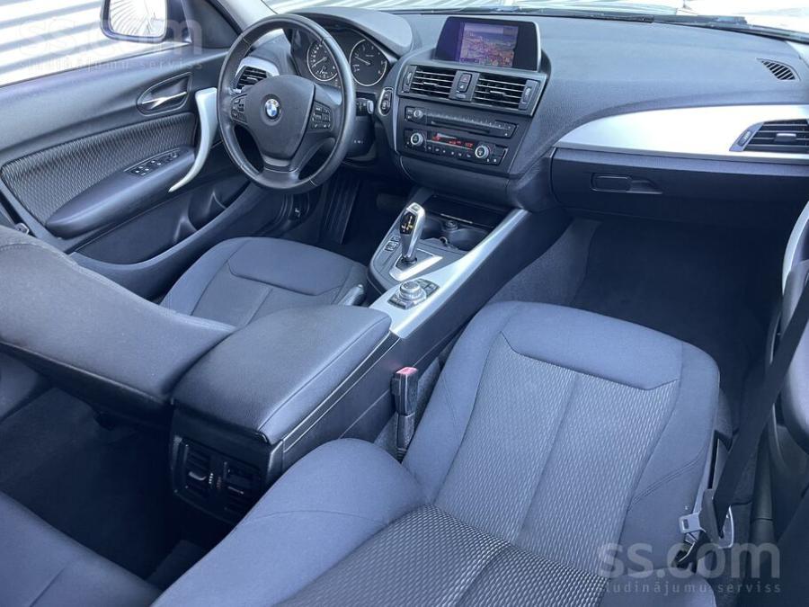 Blue BMW 118 2012 in Riga, with an engine capacity of 2.00 L and mileage of 282 thousand km for 7750 €, photo 14 on AUTOMOTO.COM.LV