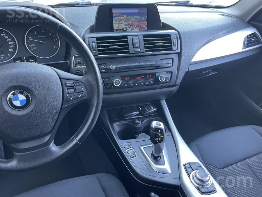 Blue BMW 118 2012 in Riga, with an engine capacity of 2.00 L and mileage of 282 thousand km for 7750 €, photo 17 on AUTOMOTO.COM.LV