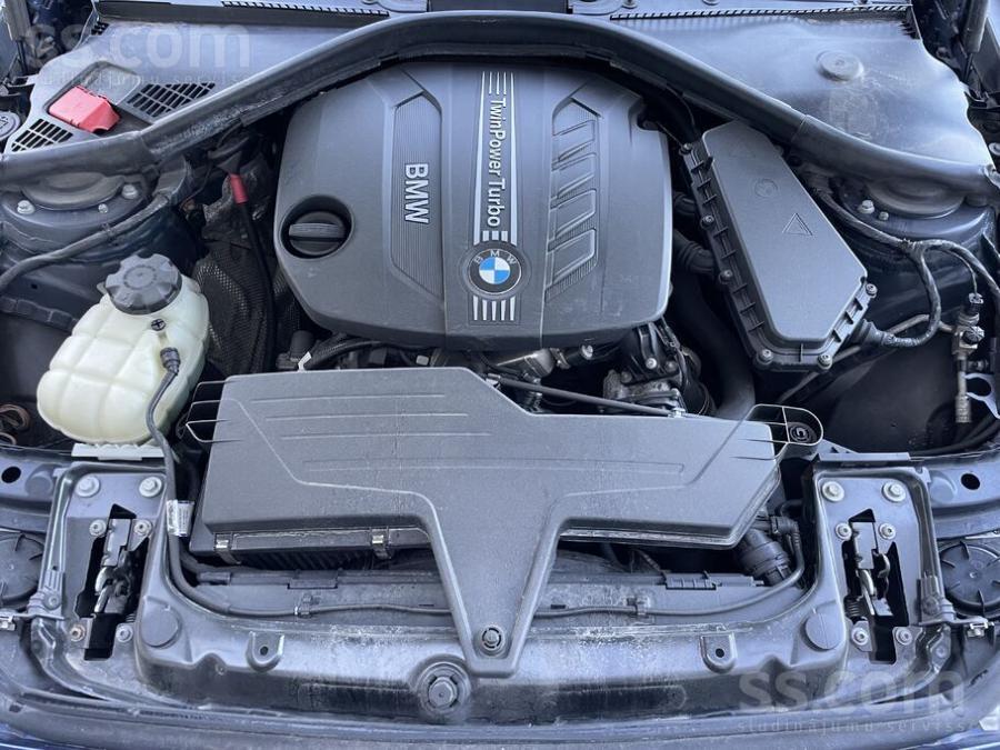 Blue BMW 118 2012 in Riga, with an engine capacity of 2.00 L and mileage of 282 thousand km for 7750 €, photo 35 on AUTOMOTO.COM.LV