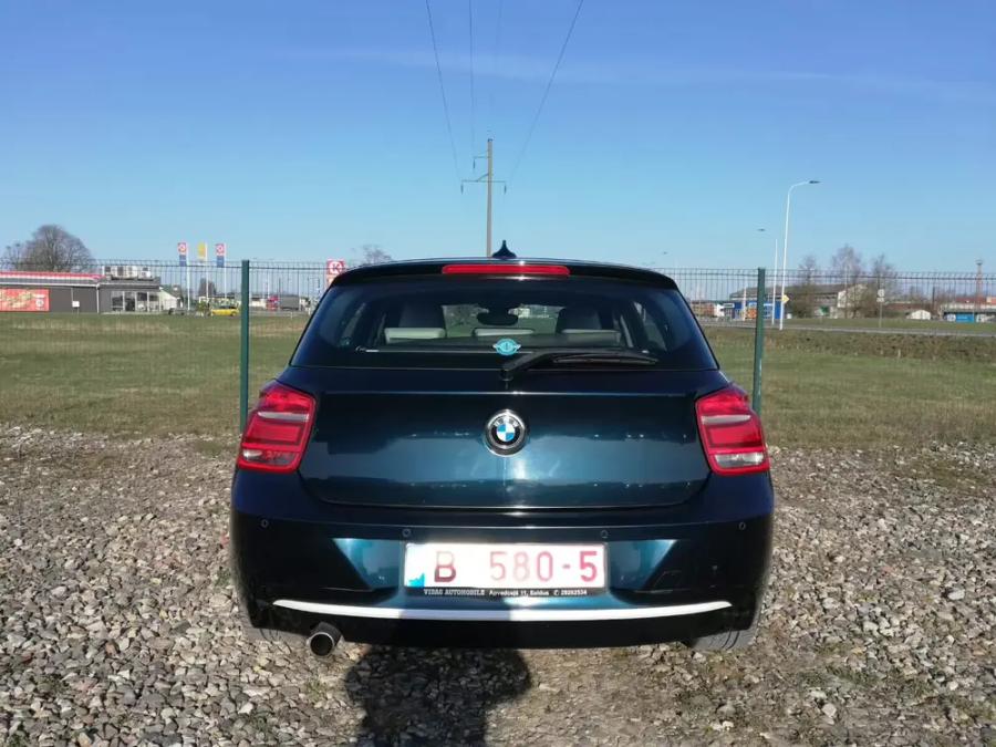 Blue BMW 118 2012 in Saldus, with an engine capacity of 2.00 L and mileage of 282 thousand km for 8500 €, photo 6 on AUTOMOTO.COM.LV