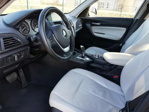 Blue BMW 118 2012 in Saldus, with an engine capacity of 2.00 L and mileage of 282 thousand km for 8500 €, photo 6 on AUTOMOTO.COM.LV