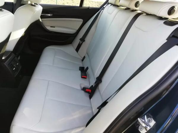Blue BMW 118 2012 in Saldus, with an engine capacity of 2.00 L and mileage of 282 thousand km for 8500 €, photo 9 on AUTOMOTO.COM.LV