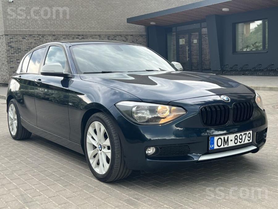 Blue BMW 118 2012 in Tukums, with an engine capacity of 2.00 L and mileage of 202 thousand km for 7690 €, photo 3 on AUTOMOTO.COM.LV