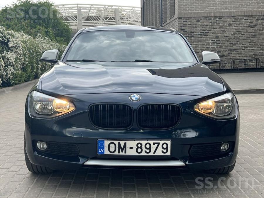 Blue BMW 118 2012 in Tukums, with an engine capacity of 2.00 L and mileage of 202 thousand km for 7690 €, photo 4 on AUTOMOTO.COM.LV