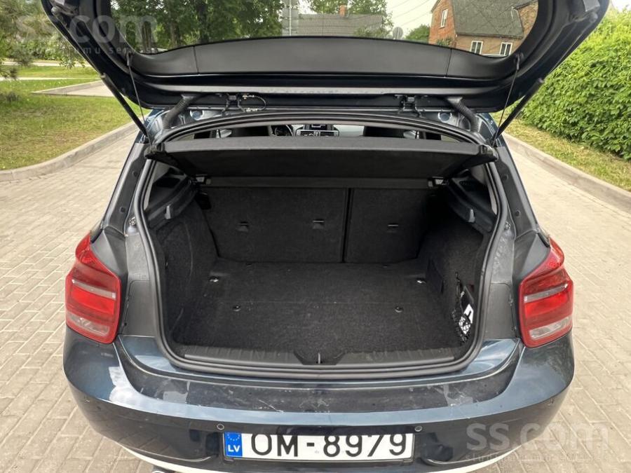 Blue BMW 118 2012 in Tukums, with an engine capacity of 2.00 L and mileage of 202 thousand km for 7690 €, photo 14 on AUTOMOTO.COM.LV