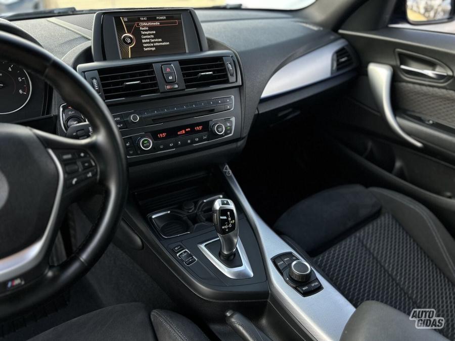 Zils BMW 118 2012 Kauņa, ar dzinēja tilpumu 2.00 L un nobraukumu 250 tūkst. km par 8500 €, foto 23 vietnē AUTOMOTO.COM.LV