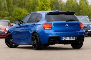 Blue BMW 118 2013 in Jelgava, with an engine capacity of 2.00 L and mileage of 272 thousand km for 8200 €, photo 5 on AUTOMOTO.COM.LV