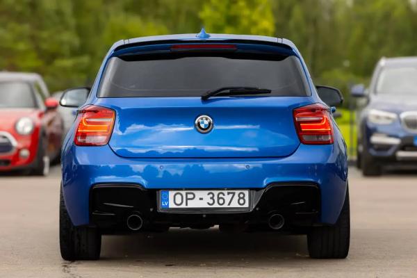 Zils BMW 118 2013 Jelgava, ar dzinēja tilpumu 2.00 L un nobraukumu 272 tūkst. km par 8200 €, foto 5 vietnē AUTOMOTO.COM.LV