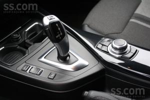 Zils BMW 118 2015 Jūrmala, ar dzinēja tilpumu 1.60 L un nobraukumu 209 tūkst. km par 9400 €, foto 19 vietnē AUTOMOTO.COM.LV