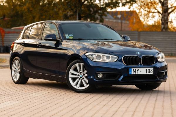 Blue BMW 118 2015 in Riga, with an engine capacity of 2.00 L and mileage of 211 thousand km for 11490 €, photo 1 on AUTOMOTO.COM.LV