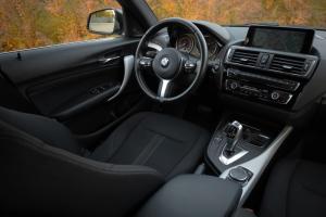 Blue BMW 118 2015 in Riga, with an engine capacity of 2.00 L and mileage of 211 thousand km for 11490 €, photo 15 on AUTOMOTO.COM.LV