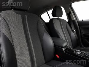 Blue BMW 118 2015 in Riga, with an engine capacity of 1.60 L and mileage of 209 thousand km for 9700 €, photo 11 on AUTOMOTO.COM.LV