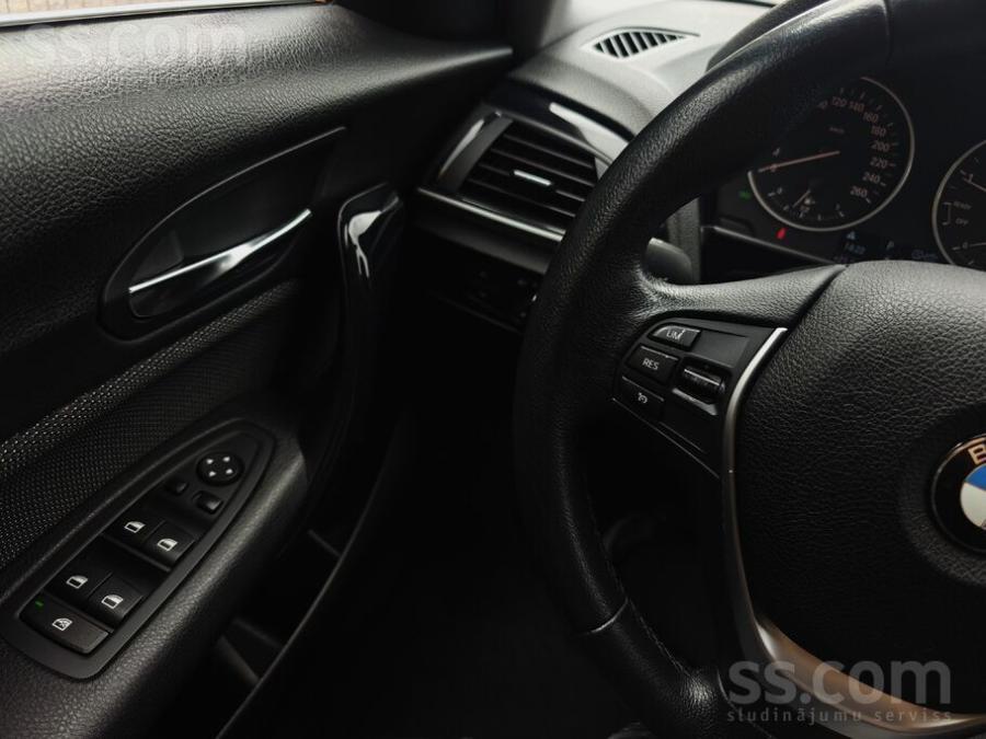 Blue BMW 118 2015 in Riga, with an engine capacity of 1.60 L and mileage of 209 thousand km for 9700 €, photo 14 on AUTOMOTO.COM.LV