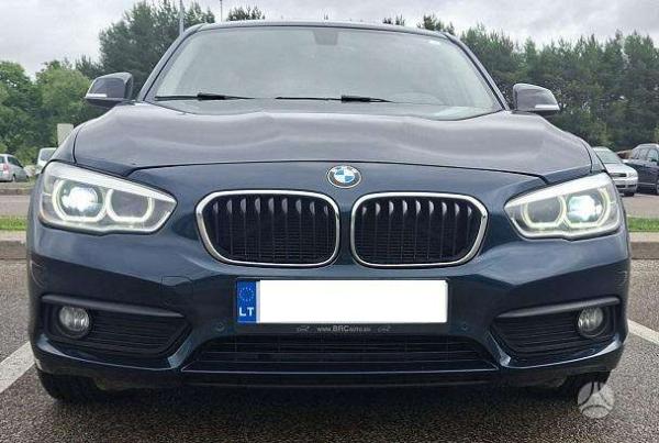 Синий БМВ 118 2016 в Вильнюс, объемом двигателя 2.00 л и пробегом 132 тыс. км за 12000 €, фото 4 на AUTOMOTO.COM.LV