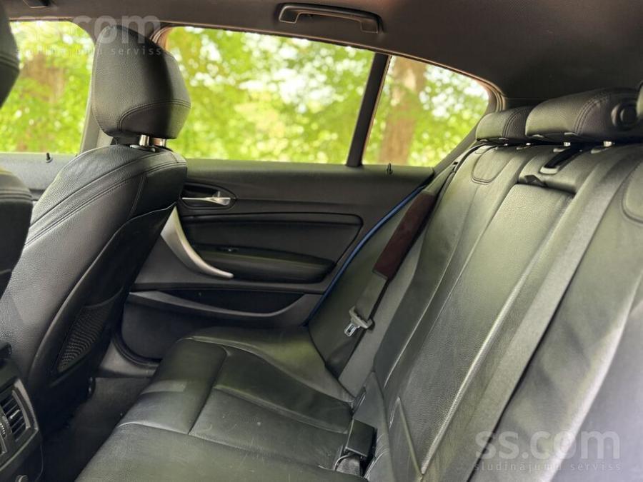 Blue BMW 118 2016 in Bauska, with an engine capacity of 2.00 L and mileage of 270 thousand km for 9900 €, photo 17 on AUTOMOTO.COM.LV