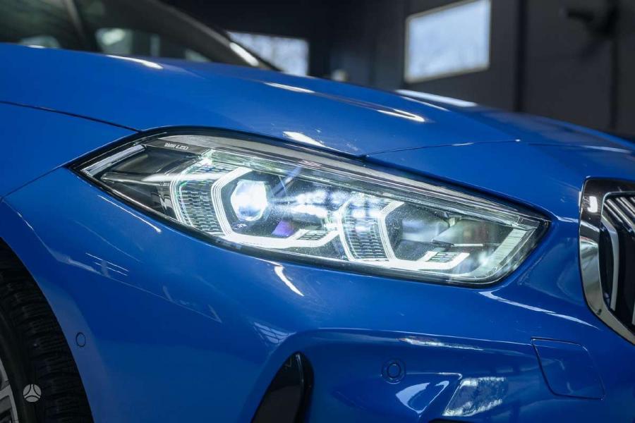 Zils BMW 118 2019 Viļņa, ar dzinēja tilpumu 1.50 L un nobraukumu 71 tūkst. km par 18500 €, foto 9 vietnē AUTOMOTO.COM.LV