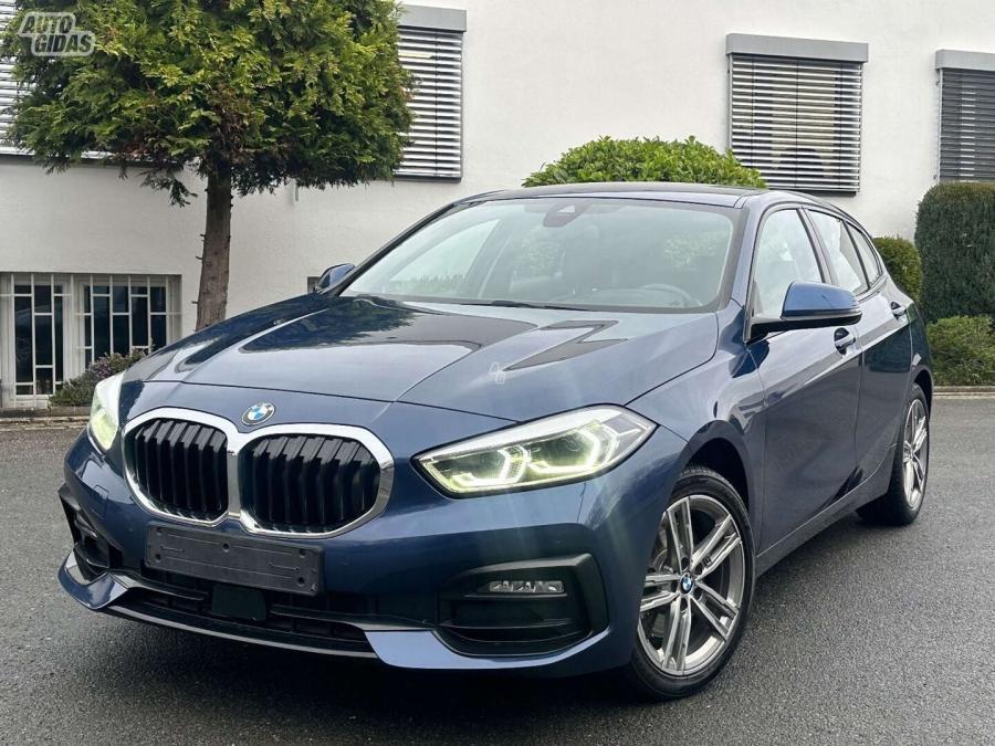 Blue BMW 118 2021 in Kaunas, with an engine capacity of 1.50 L and mileage of 52 thousand km for 22709 €, photo 2 on AUTOMOTO.COM.LV