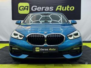 Blue BMW 118 2022 in Vilnius, with an engine capacity of 1.50 L and mileage of 67 thousand km for 16790 €, photo 3 on AUTOMOTO.COM.LV