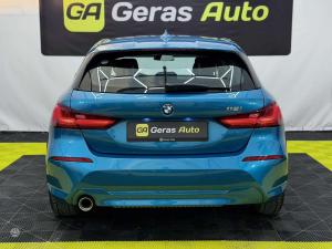 Blue BMW 118 2022 in Vilnius, with an engine capacity of 1.50 L and mileage of 67 thousand km for 16790 €, photo 6 on AUTOMOTO.COM.LV