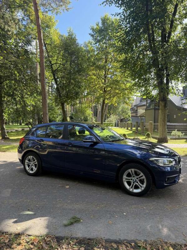 Синий БМВ 118 2017 в Каунас, объемом двигателя 1.50 л и пробегом 66 тыс. км за 13699 €, фото 5 на AUTOMOTO.COM.LV