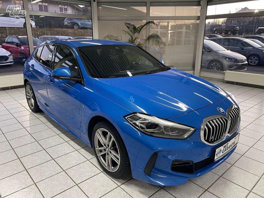 Zils BMW 118 2021 Kauņa, ar dzinēja tilpumu 2.00 L un nobraukumu 80 tūkst. km par 25489 €, foto 3 vietnē AUTOMOTO.COM.LV
