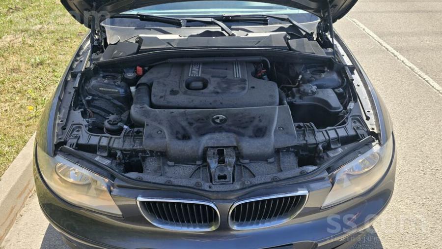 Brown BMW 118 2005 in Riga, with an engine capacity of 2.00 L and mileage of 389 thousand km for 1999 €, photo 15 on AUTOMOTO.COM.LV