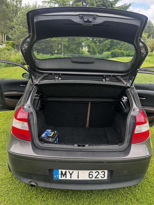Brūns BMW 118 2005 Panevēža, ar dzinēja tilpumu 2.00 L un nobraukumu 282 tūkst. km par 1799 €, foto 7 vietnē AUTOMOTO.COM.LV