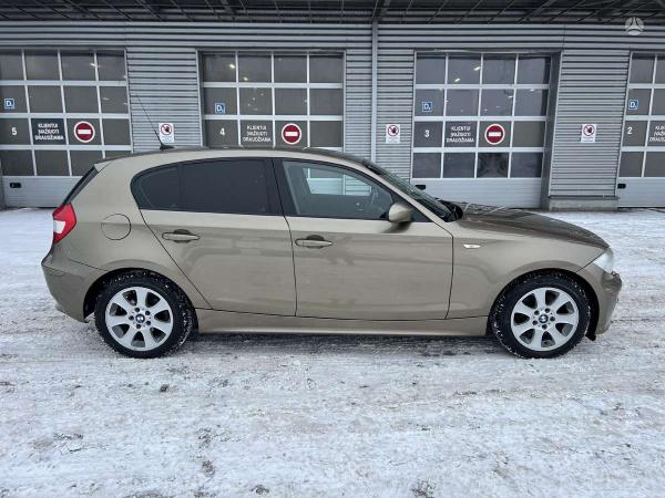 Brūns BMW 118 2006 Kauņa, ar dzinēja tilpumu 2.00 L un nobraukumu 185 tūkst. km par 3600 €, foto 8 vietnē AUTOMOTO.COM.LV
